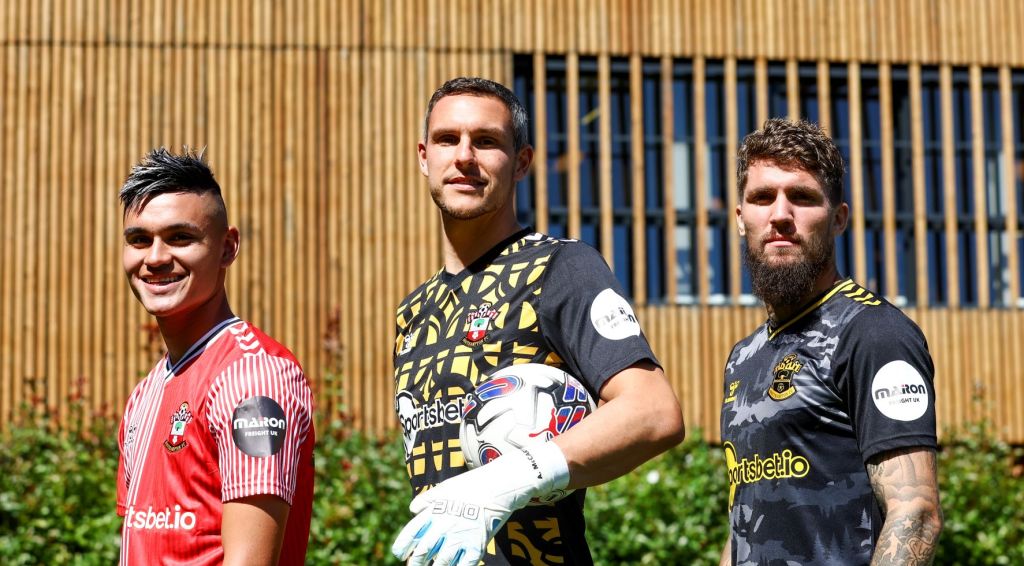 Southampton Reveals Official Sleeve Partnership With Mairon Freight UK