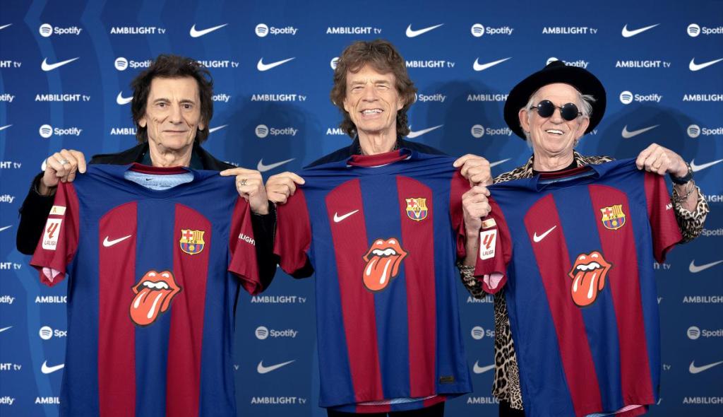 FC Barcelona Kit To Feature The Rolling Stones Iconic Logo