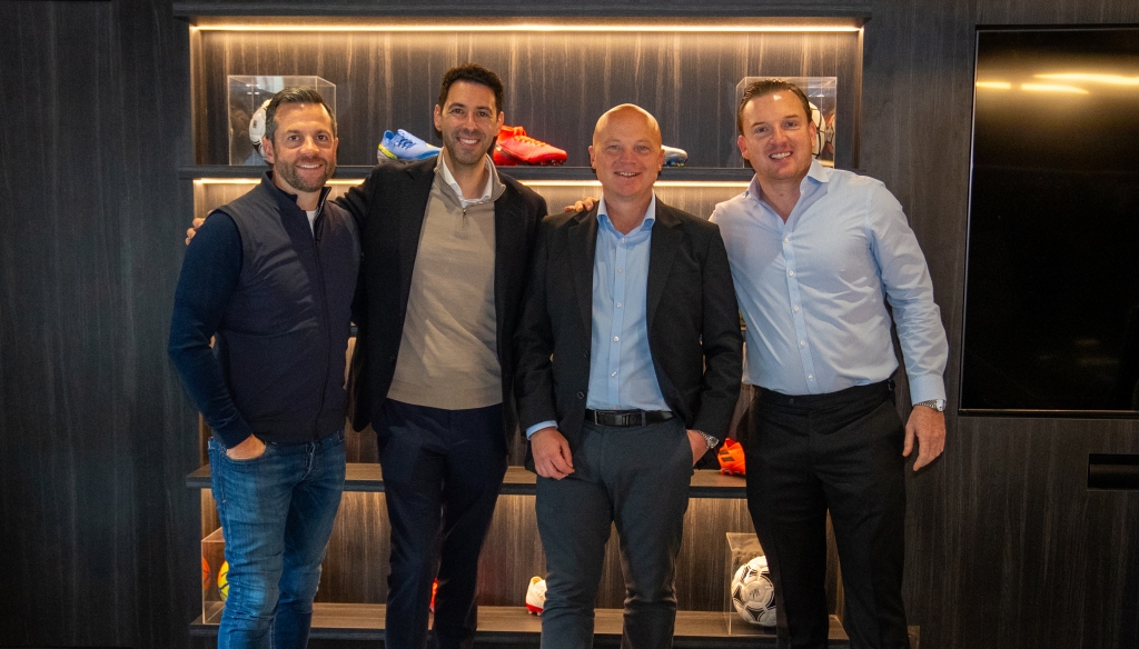 USG Appoint Steve Hitchen As Director of Football